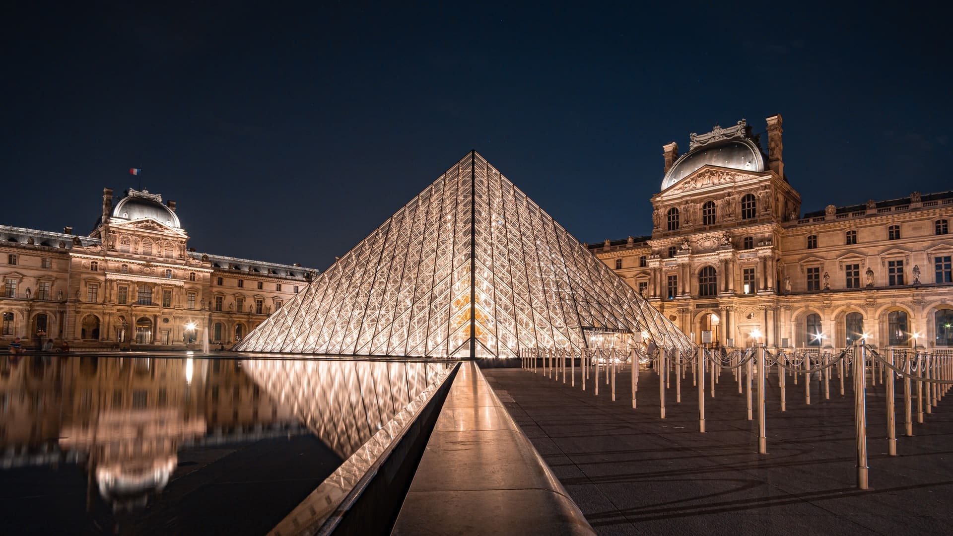 Musée du Louvre : Espace Carrousel - Paris - SynthésArt - BET Synthèse